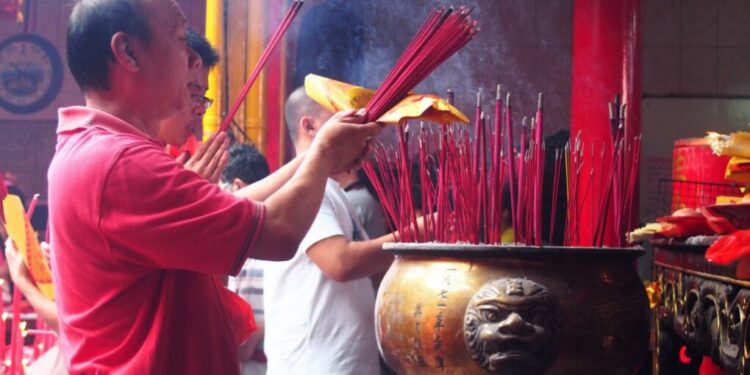 Hari Besar Agama Konghucu: Mengenal Tradisi dan Maknanya